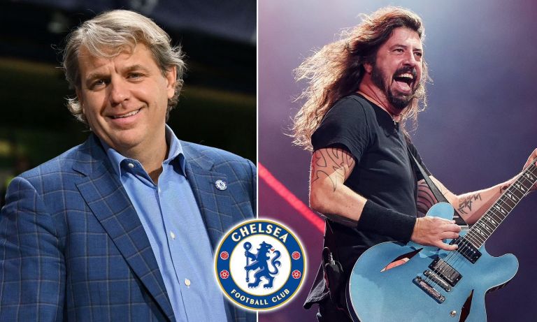 Chelsea hire physio who helped Dave Grohl recover from broken leg ...