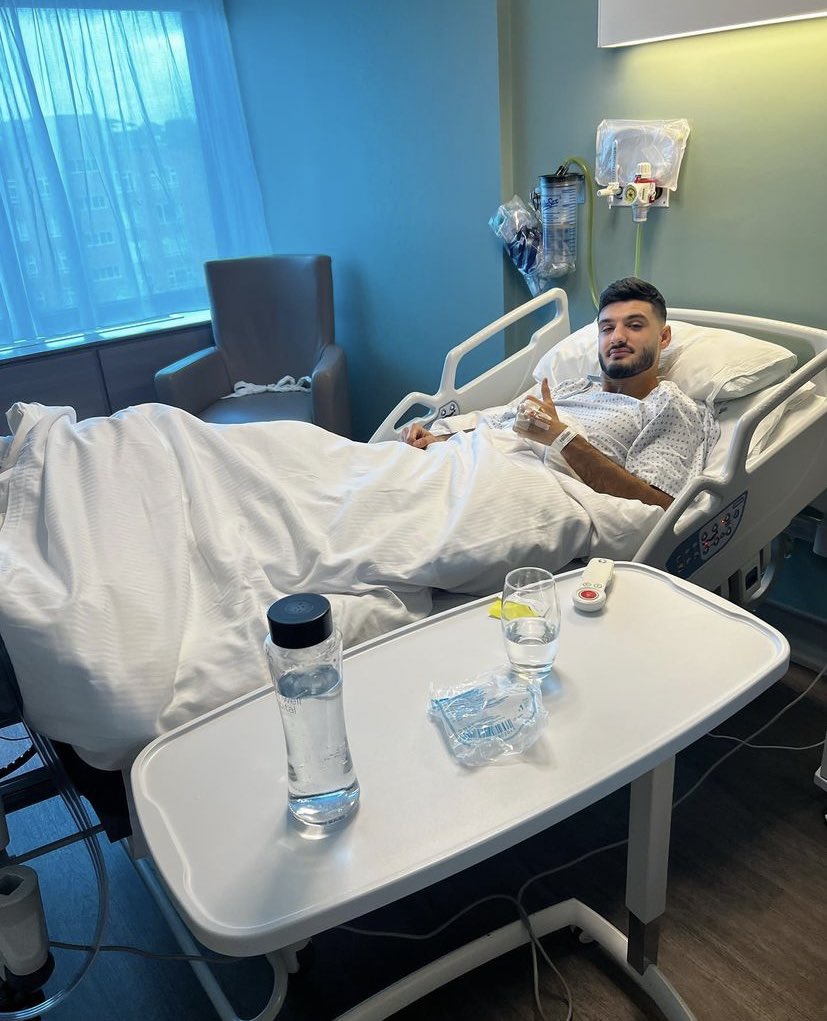 (Image): Injured Chelsea player has successful surgery on injury ...
