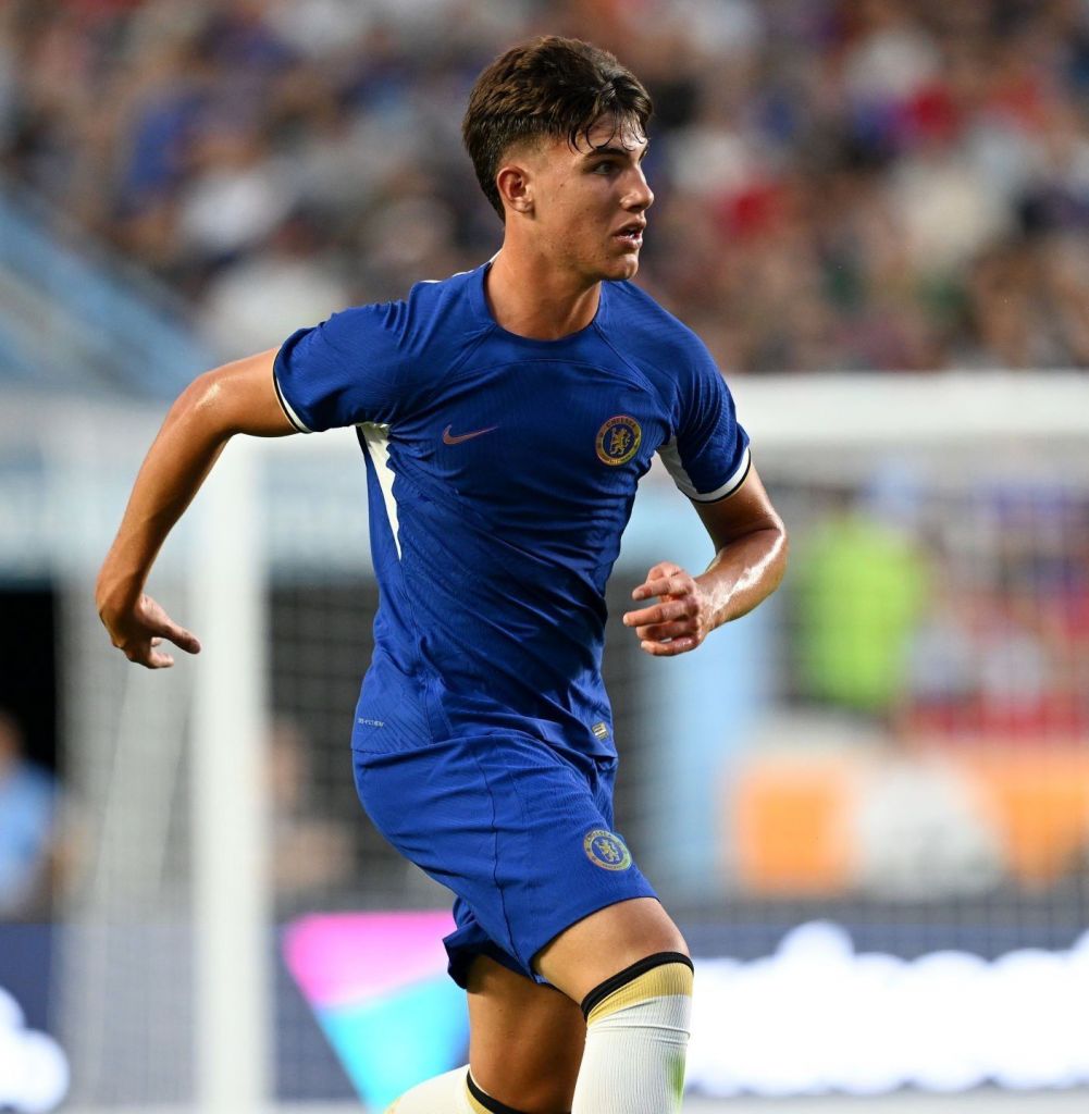 Chelsea's 20 year old midfield powerhouse still aiming for breakthrough ...