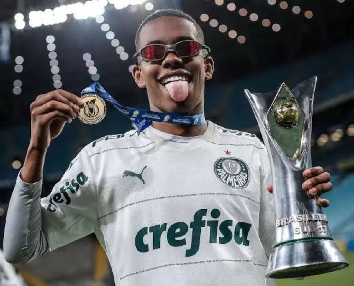 The date set for massive Chelsea transfer could turn into a PR disaster