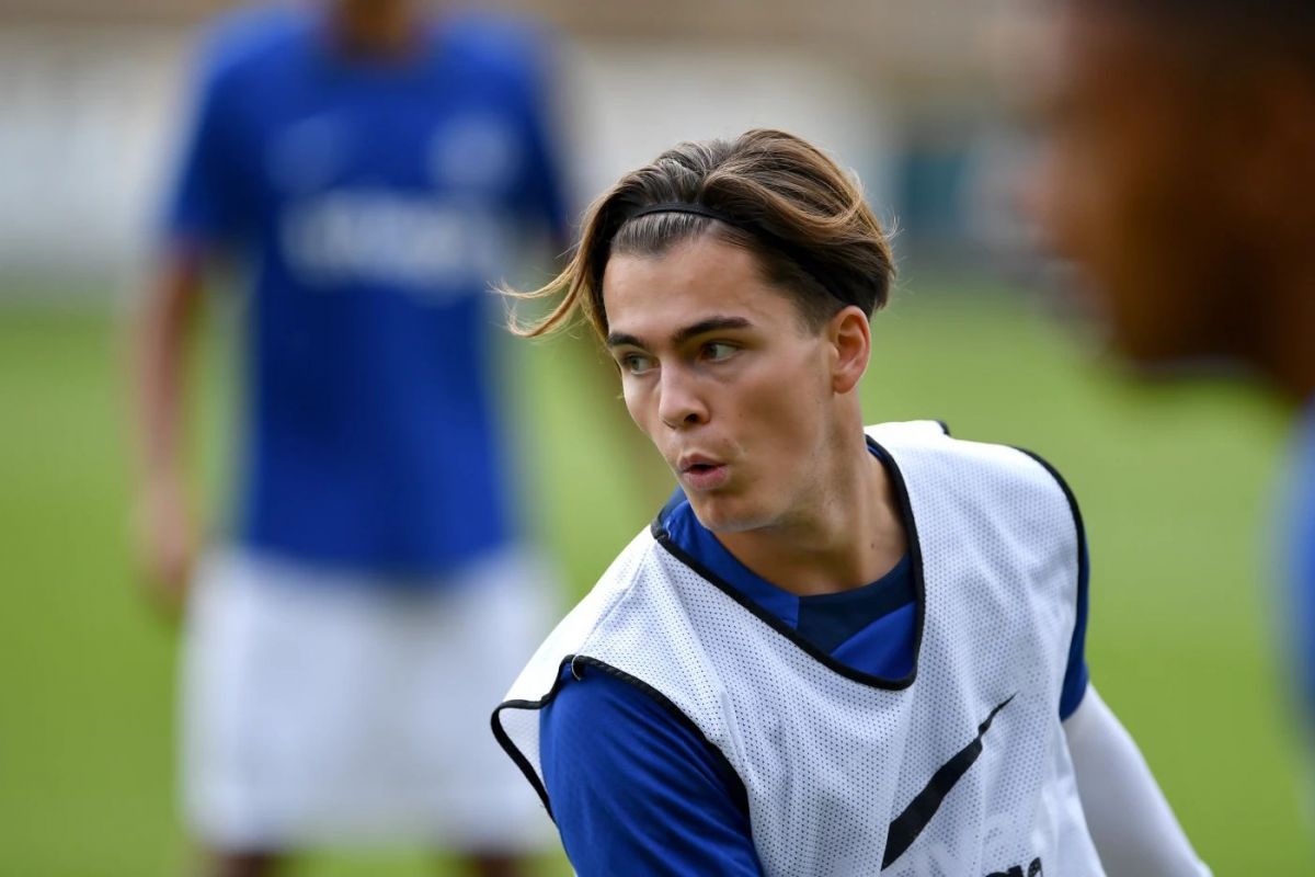 Leo Castledine on the verge of important League One loan