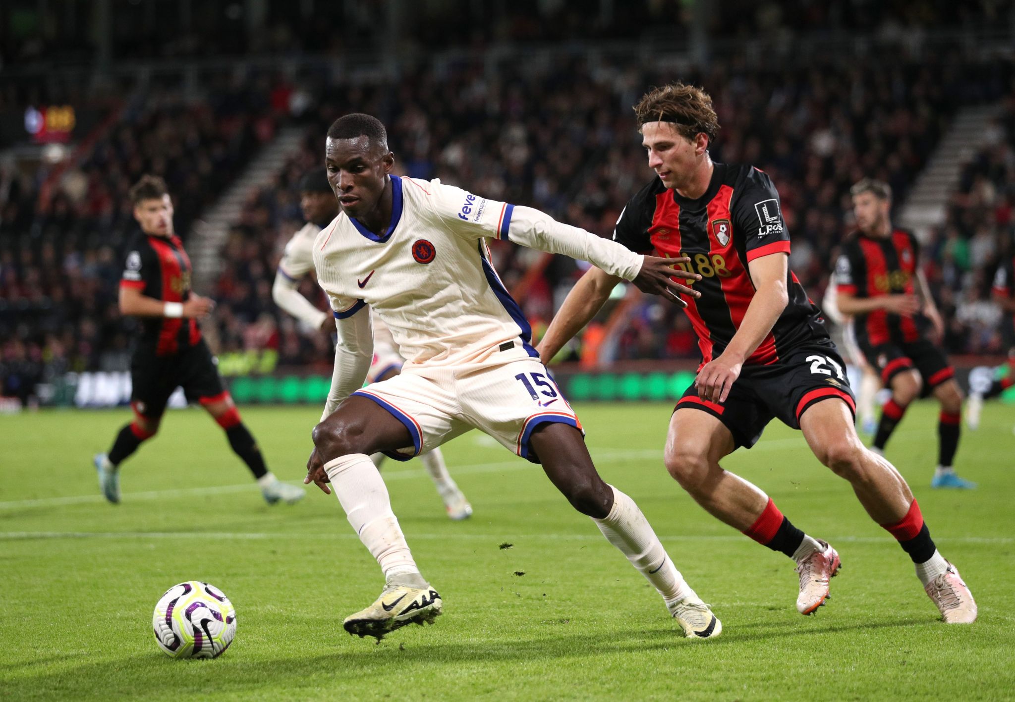 Chelsea regard Jackson as one of the top three Premier League strikers