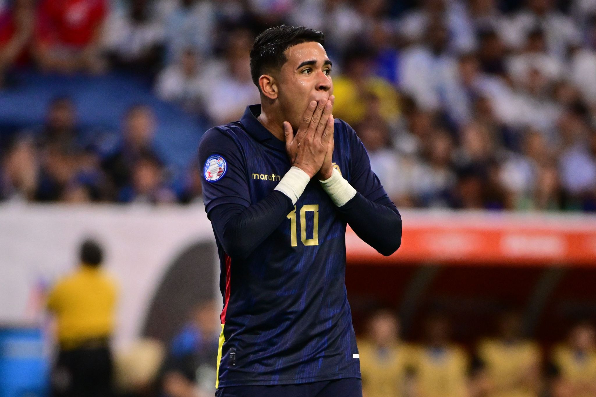 Chelsea view Kendry Paez as an understudy to Enzo Fernandez