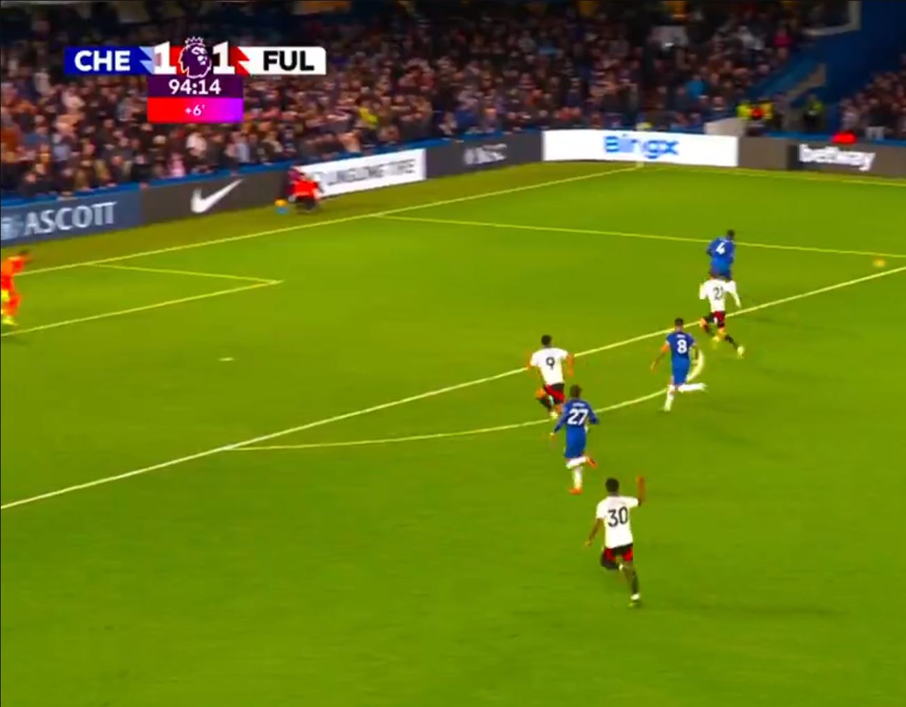 "Has to look at himself" - BBC pundit slams Robert Sanchez for mistake