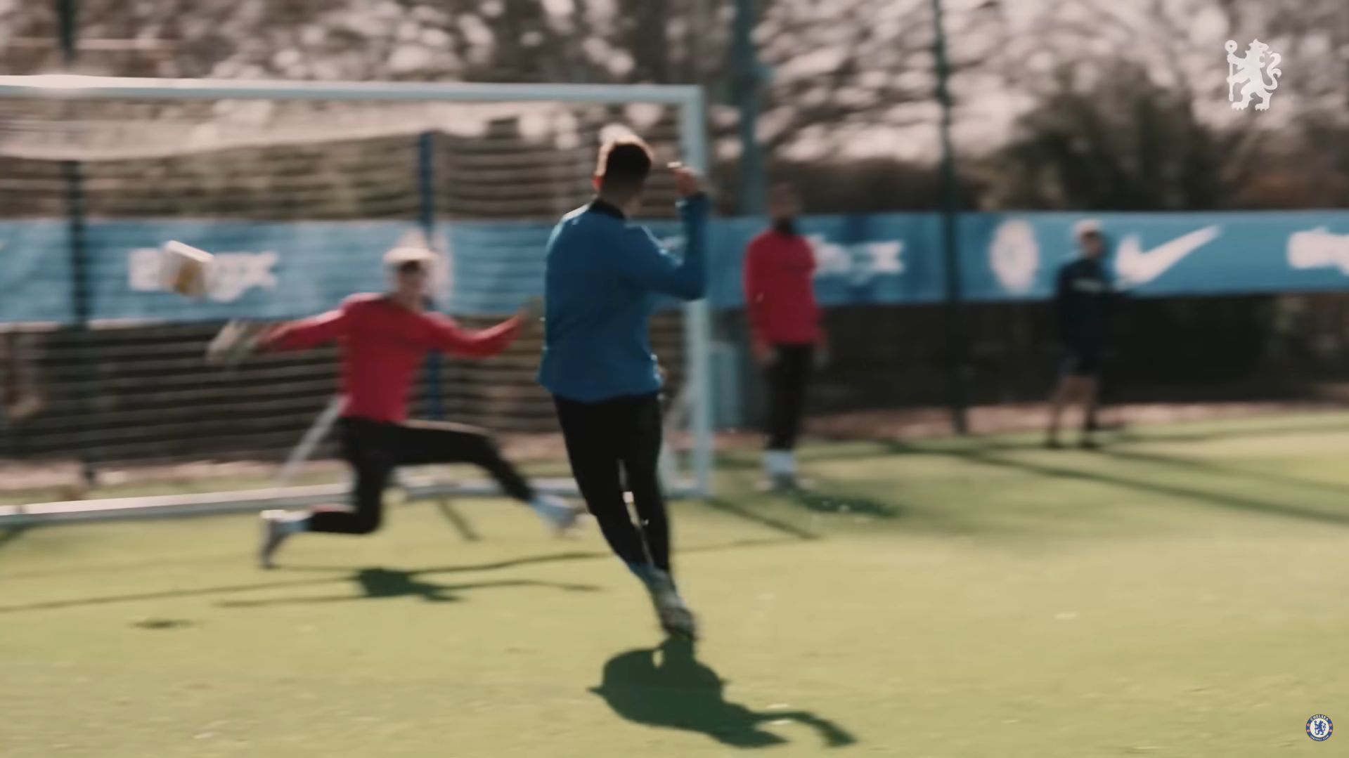 (Video): Aaron Anselmino impresses with shooting drill in training