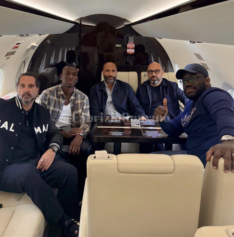 "People getting paid" - Pundit says €80m Jackson deal smells of corruption