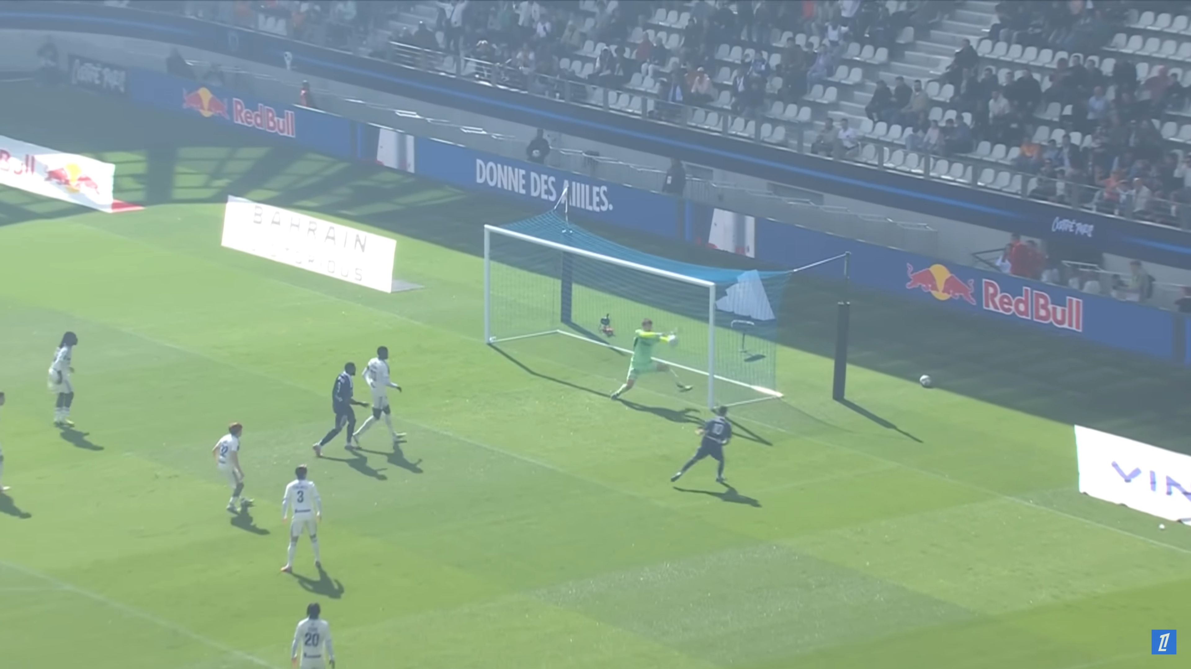 Chelsea impressed with progress of Mike Penders at Strasbourg