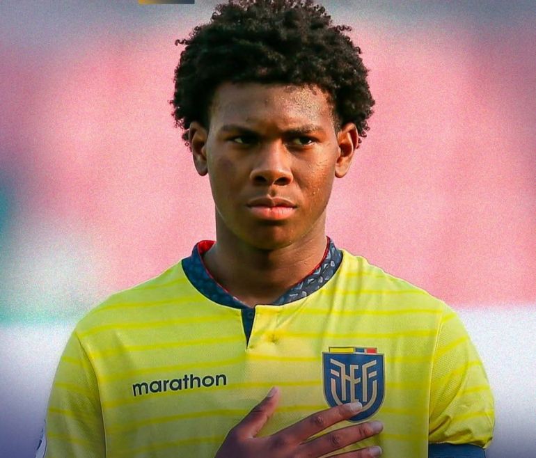 Chelsea agree deal to sign 16-year-old Deinner Ordonez