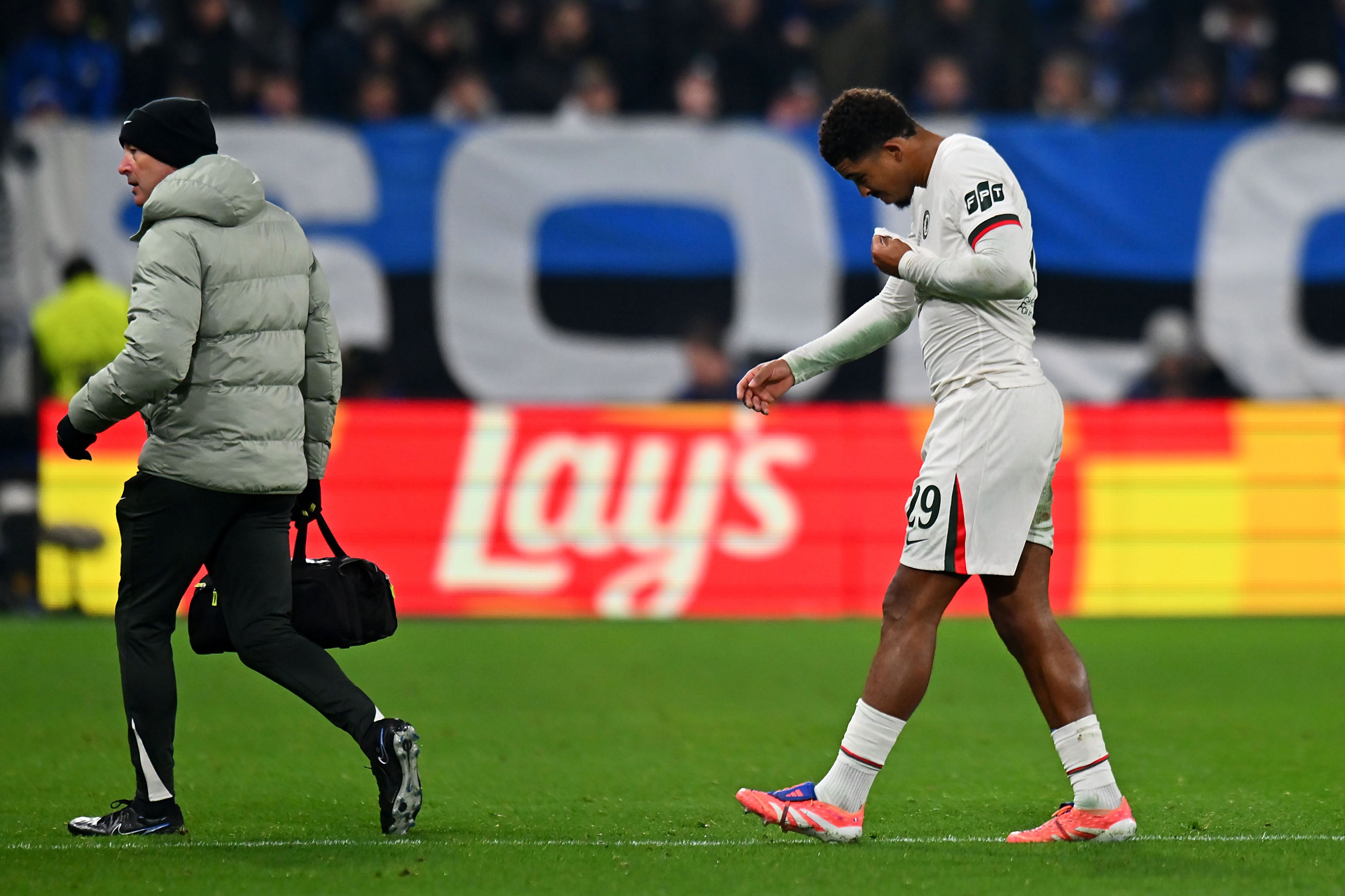 Michael Dawson reacts to 'bizarre' Chelsea performance in UCL