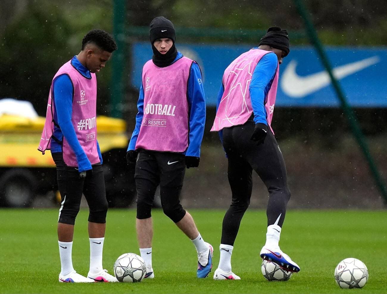 Latest: Two Chelsea players return to training in huge boost